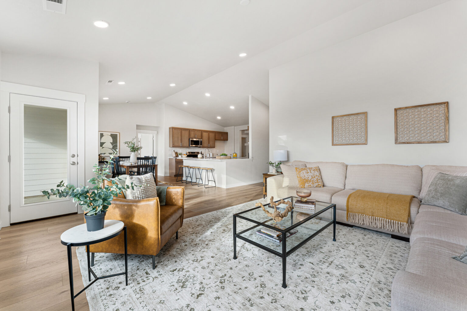 How to Decorate an Open Concept Home Without the Stress - Simplicity ...